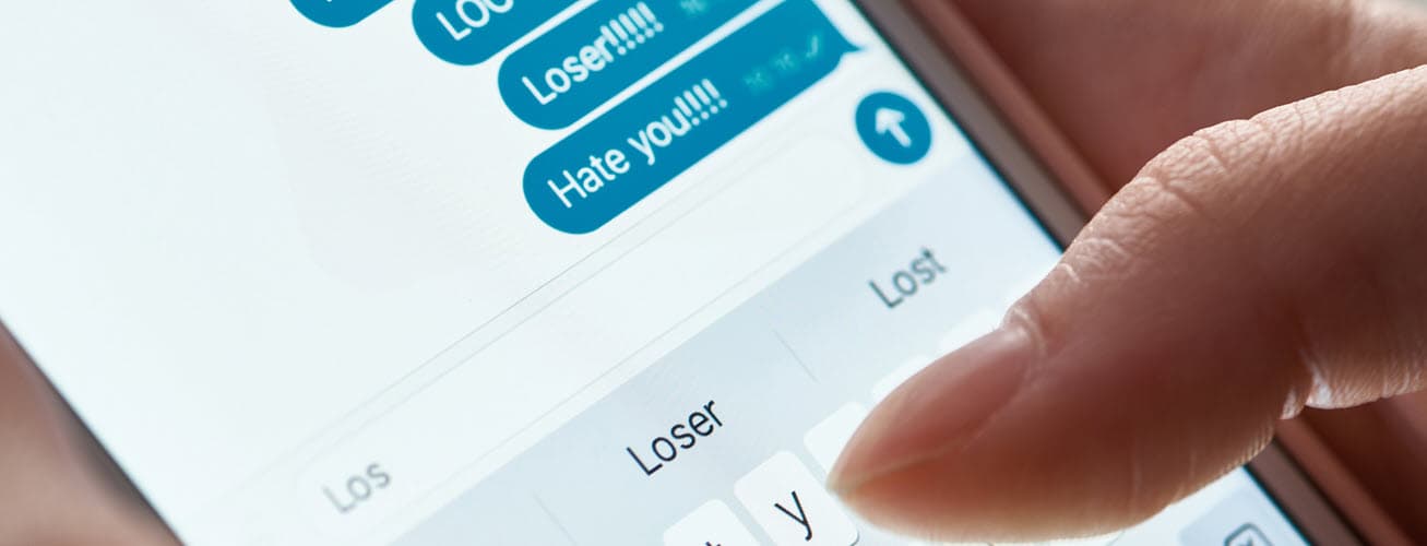 From Cyberbully to Thoughtful: Parents' Guide - Prezzies